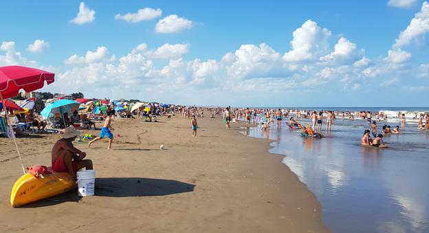 Mar Azul sorprendente destino en la costa Atlántica